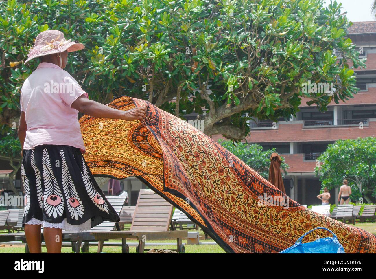 Sri lanka batik hi-res stock photography and images - Alamy