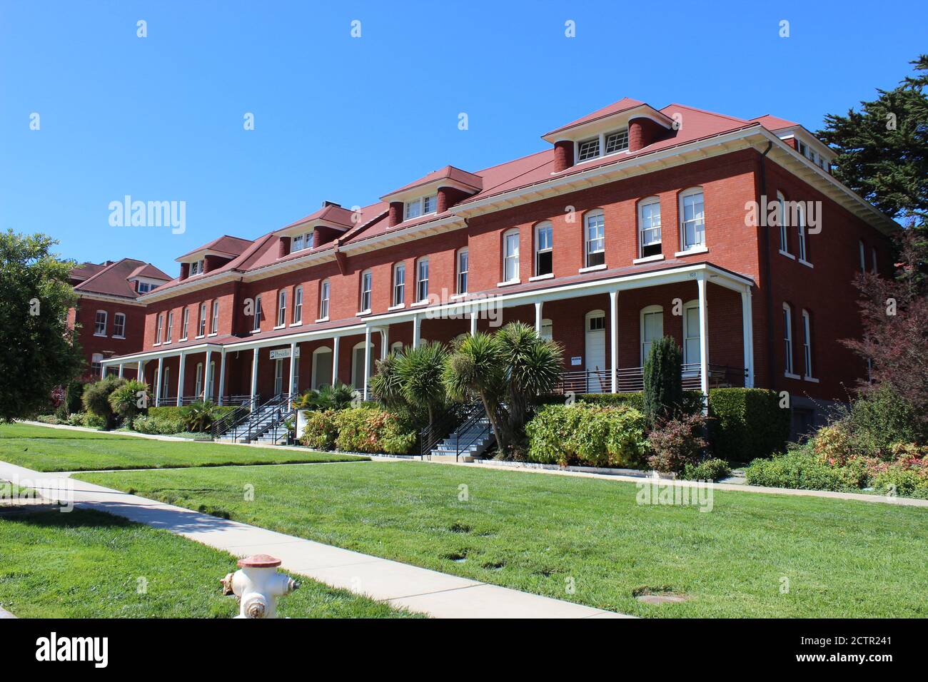 Enlisted Men's Barracks, Montgomery Street, Main Post, Presidio, San ...