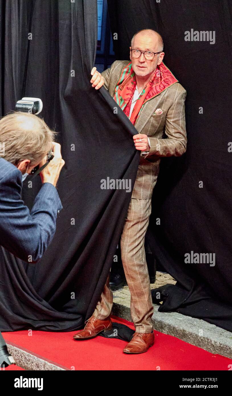 Hamburg, Germany. 24th Sep, 2020. Peter Lohmeyer, actor, holds a ...
