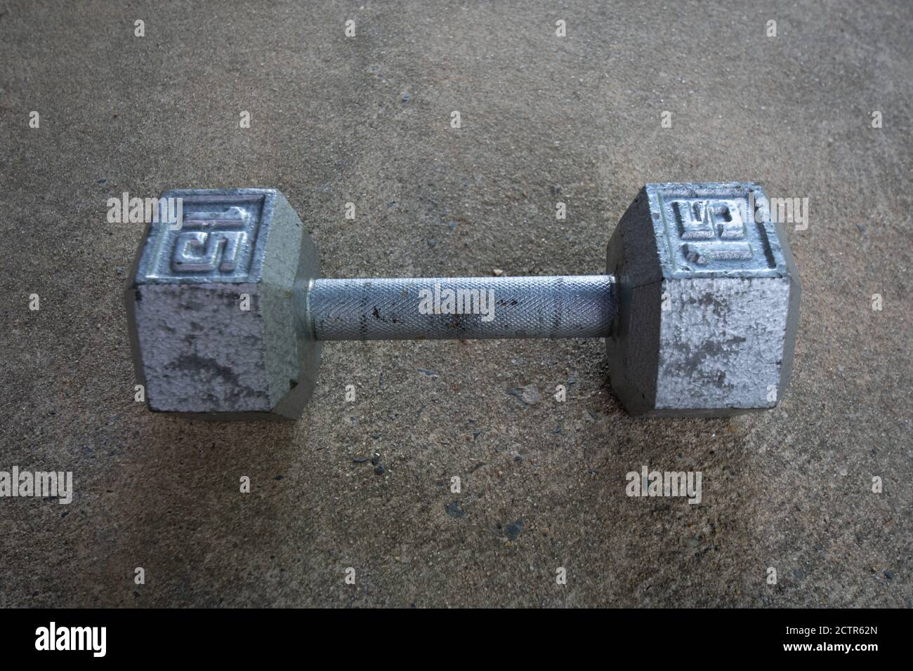 Heavy weight concrete hi-res stock photography and images - Alamy