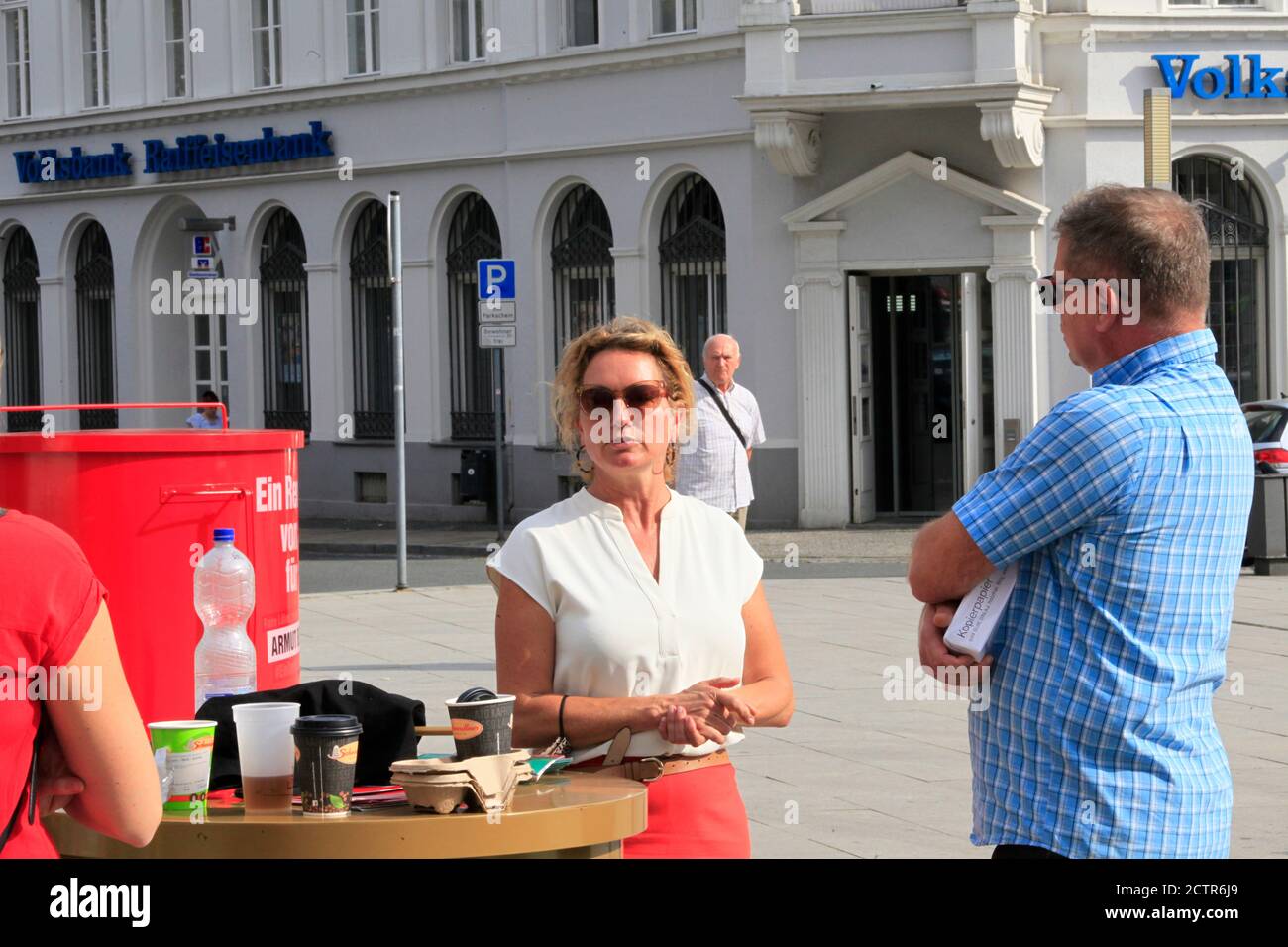 Caren lay hi-res stock photography and images - Alamy