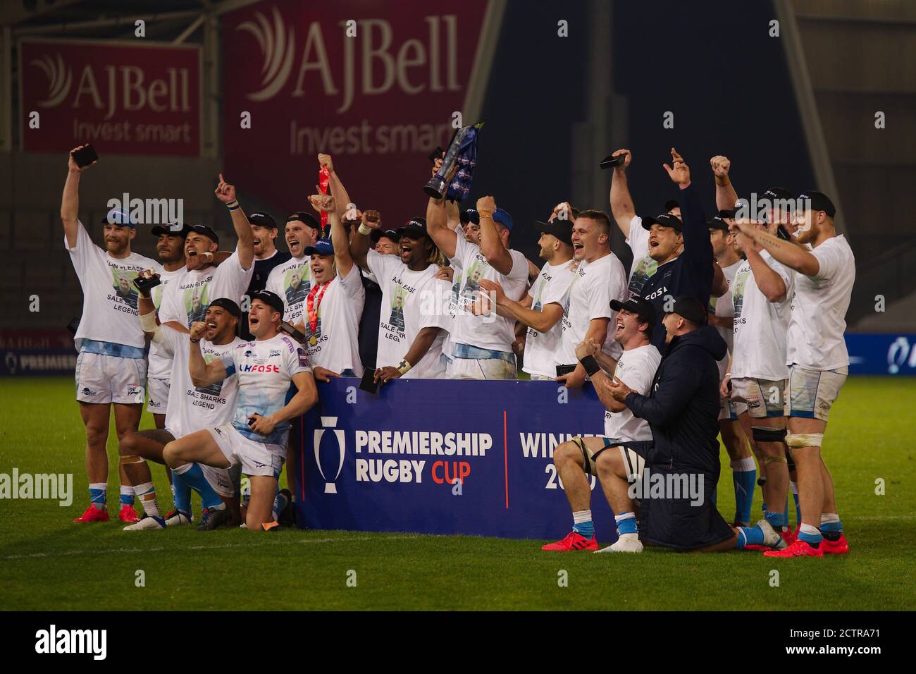 Rugby premiership cup hi-res stock photography and images - Alamy