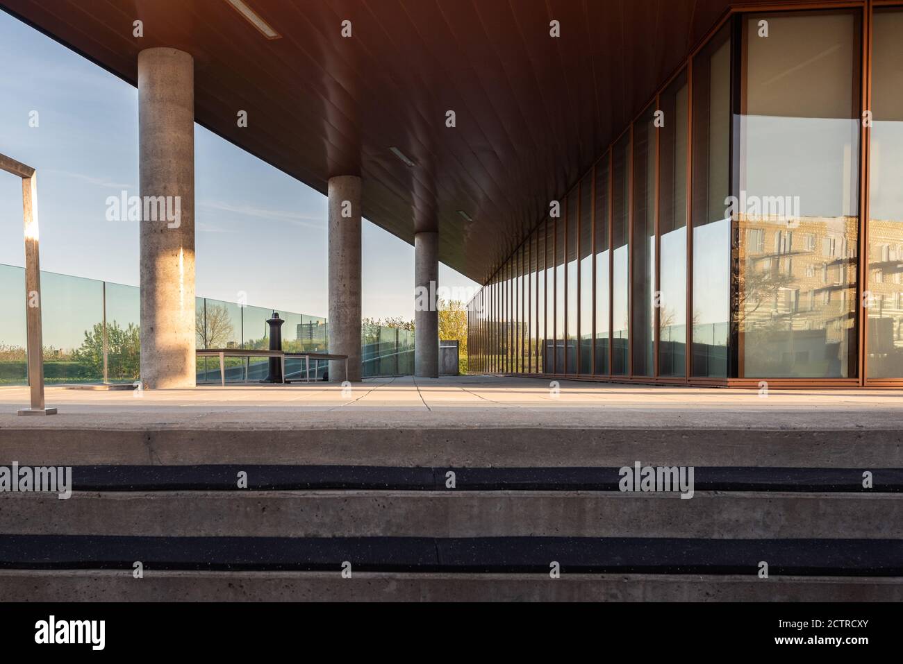 A view of the front entrance of the exterior facade of a generic small ...