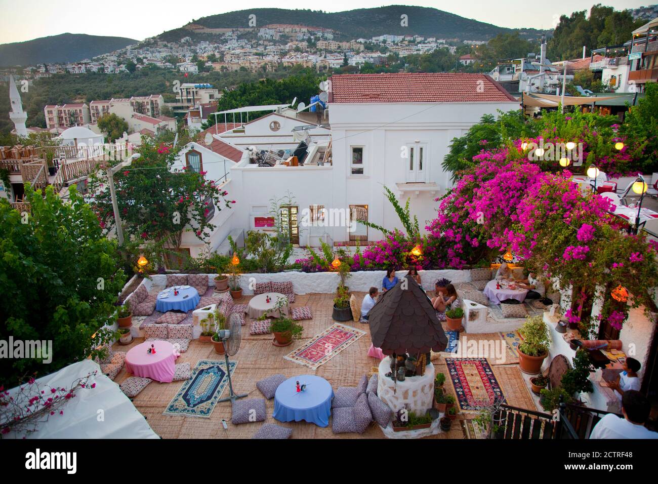 Restaurant kitchen turkey hi-res stock photography and images - Alamy