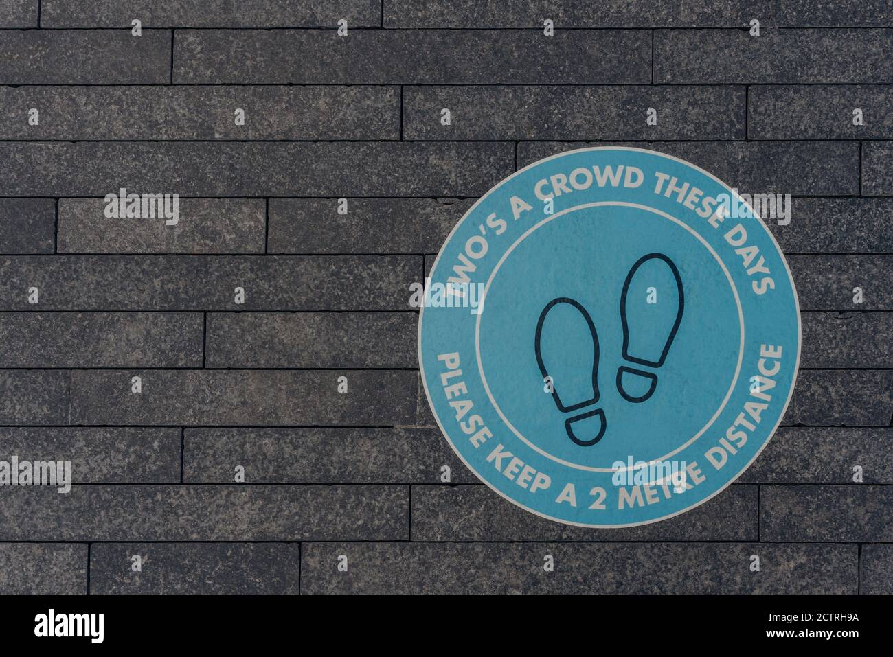 Safe distance of 2 metres sign hi-res stock photography and images - Alamy