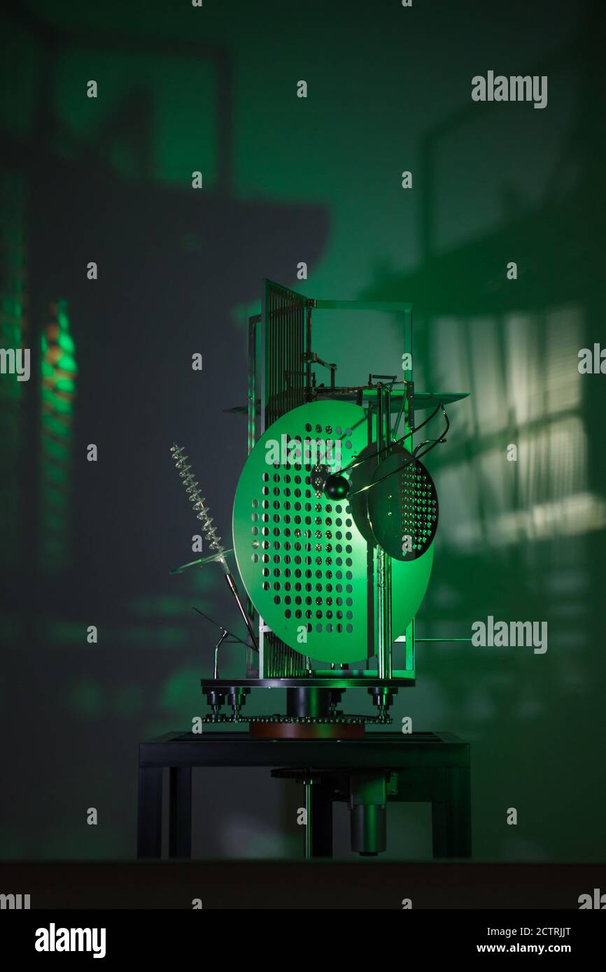 Visual modulator hi-res stock photography and images - Alamy