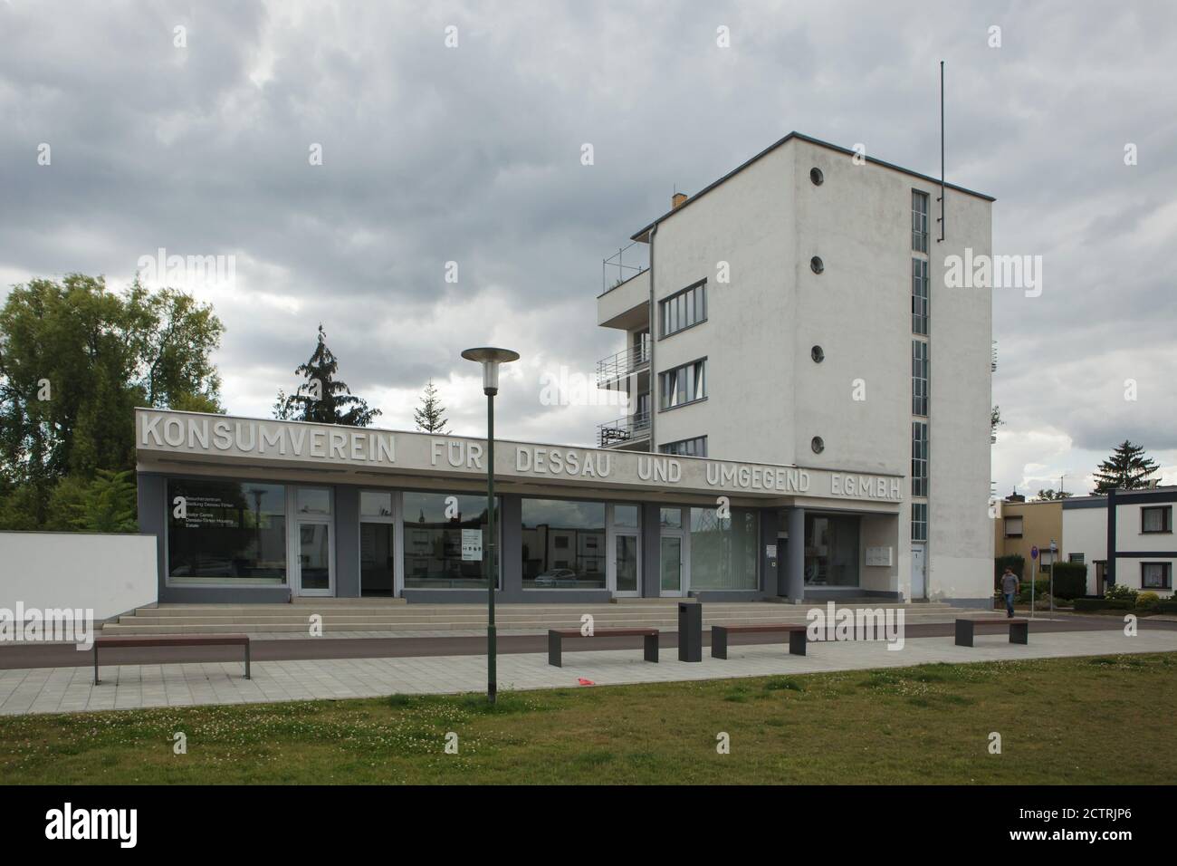 Bauhaussiedlung dessau torten hi-res stock photography and images - Alamy