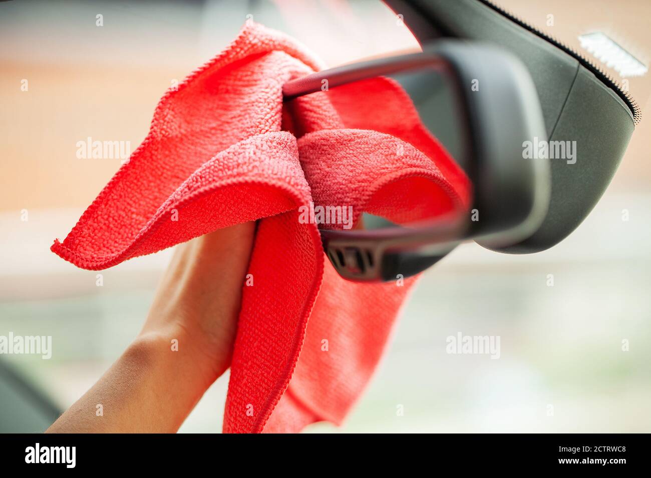 Car wash wiping young woman hi-res stock photography and images - Alamy