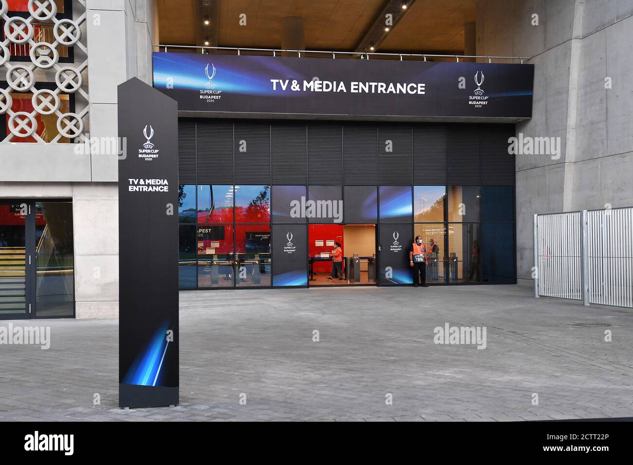 Media entrance hi-res stock photography and images - Alamy