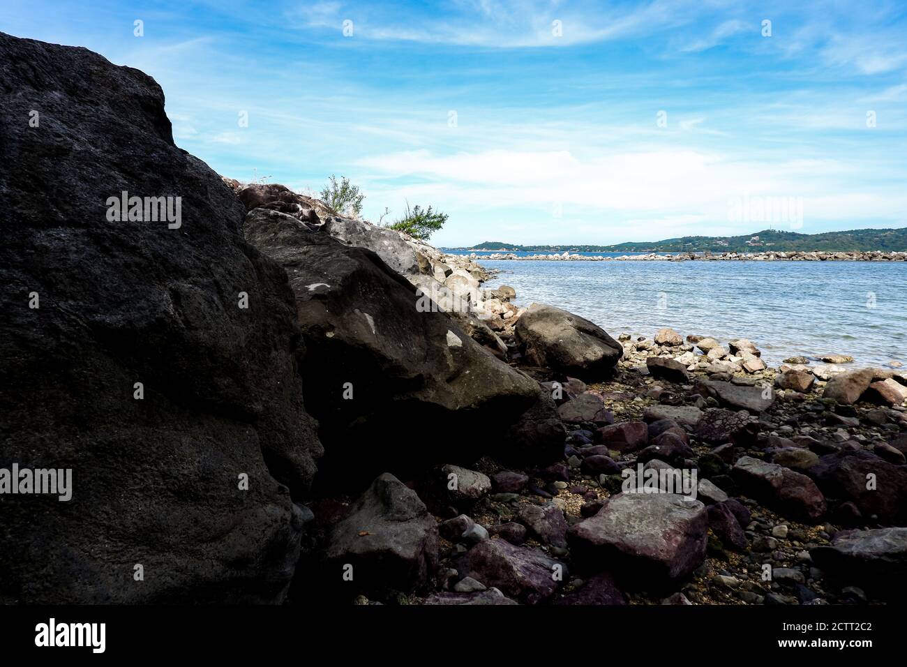 Wallpaper of rocks hi-res stock photography and images - Alamy