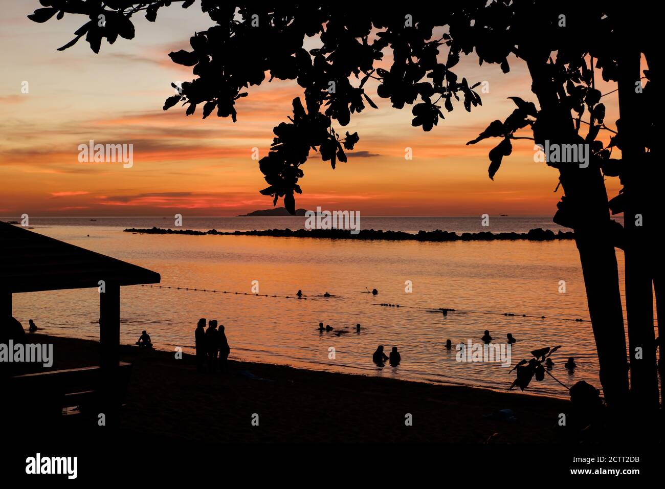 Sunset sky gradient along the sea horizon beach view Stock Photo - Alamy