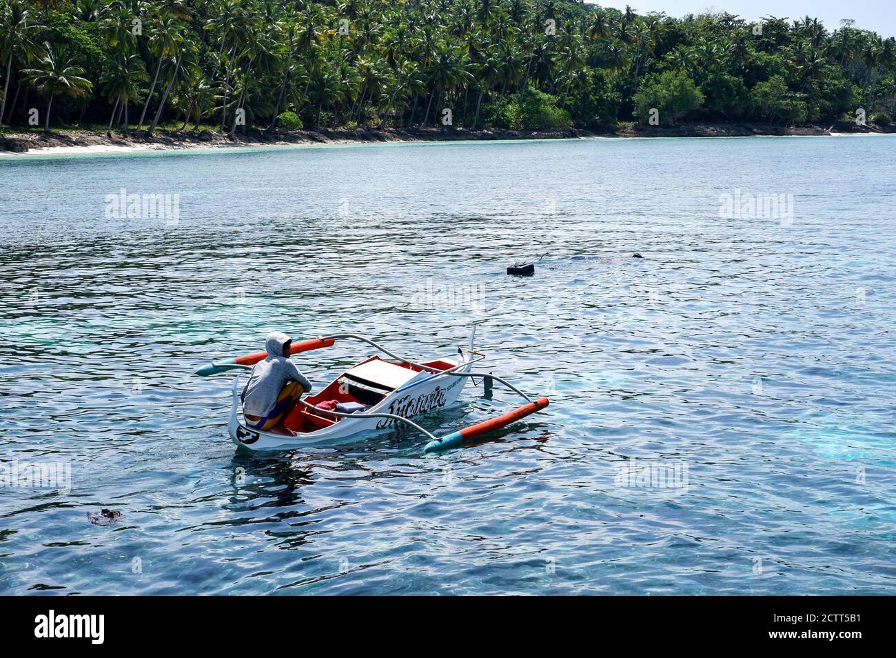 Small tourist boat man hi-res stock photography and images - Alamy