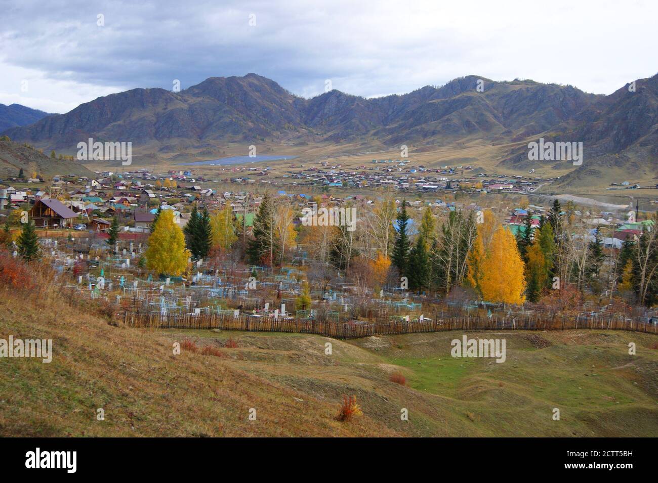 Village type hi-res stock photography and images - Alamy