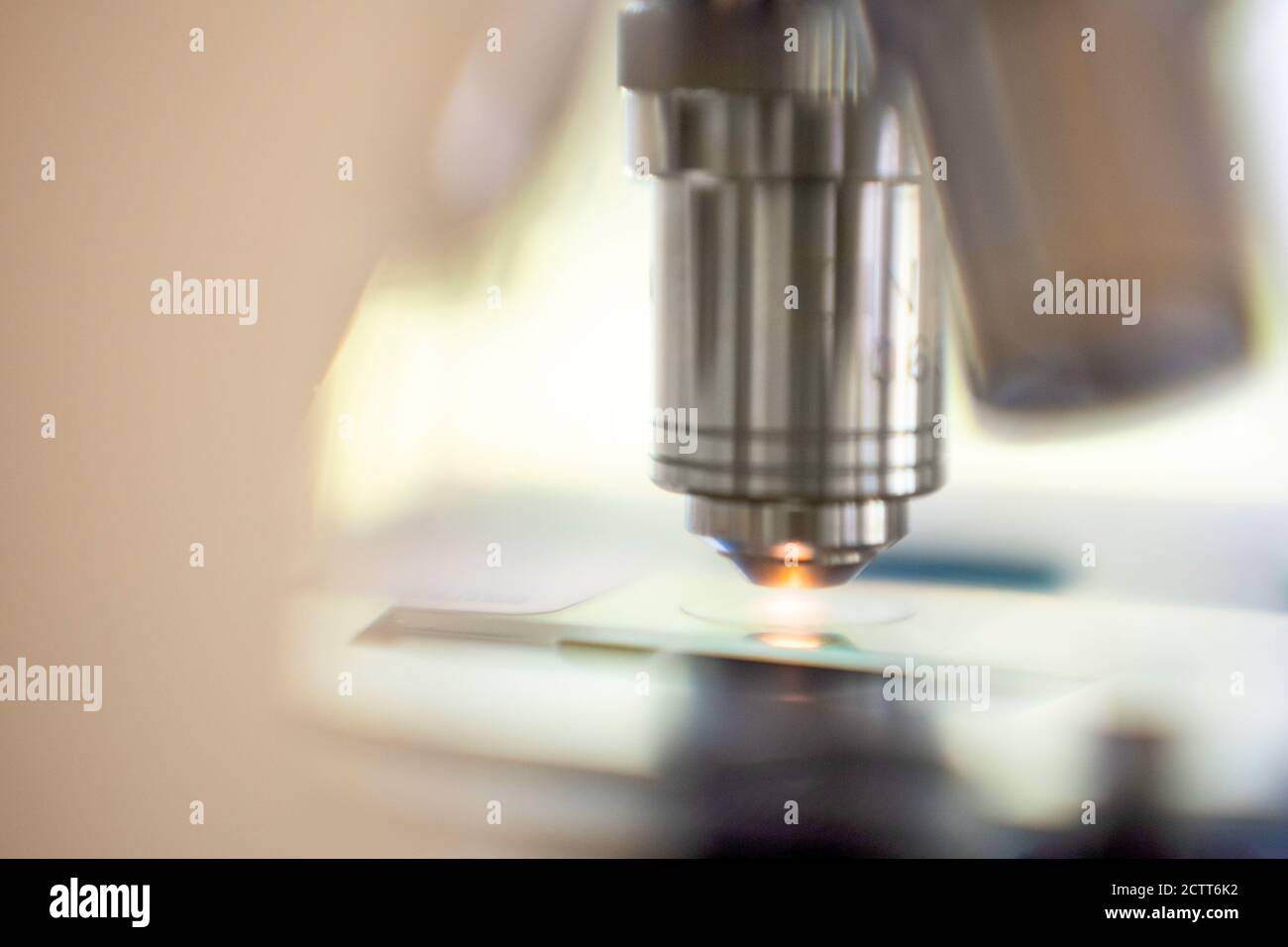 Close-up of laboratory microscope lens Stock Photo - Alamy