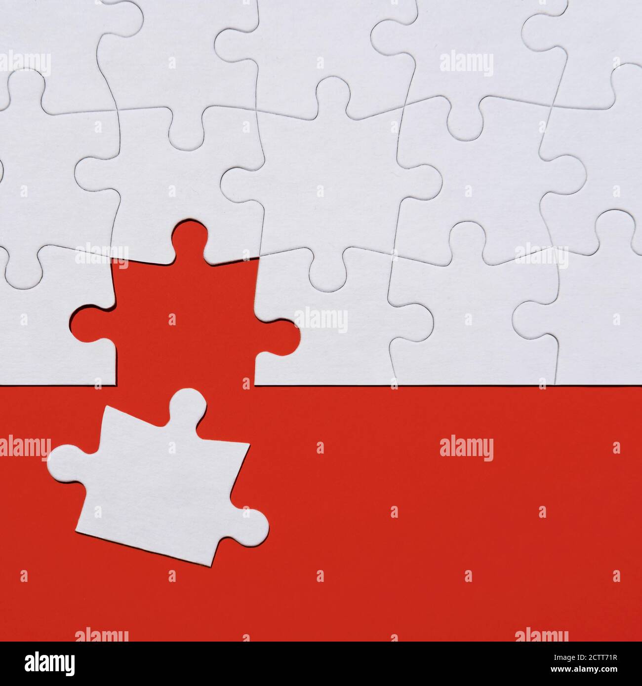 Last piece jigsaw puzzle hi-res stock photography and images - Alamy