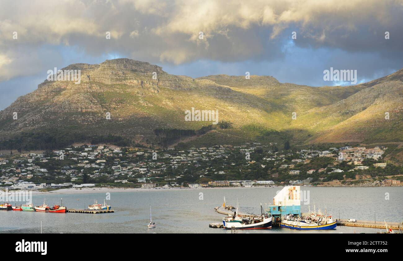 View hout bay mountains hi-res stock photography and images - Alamy