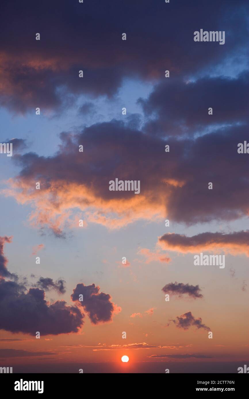 Sunset sky with clouds Stock Photo - Alamy