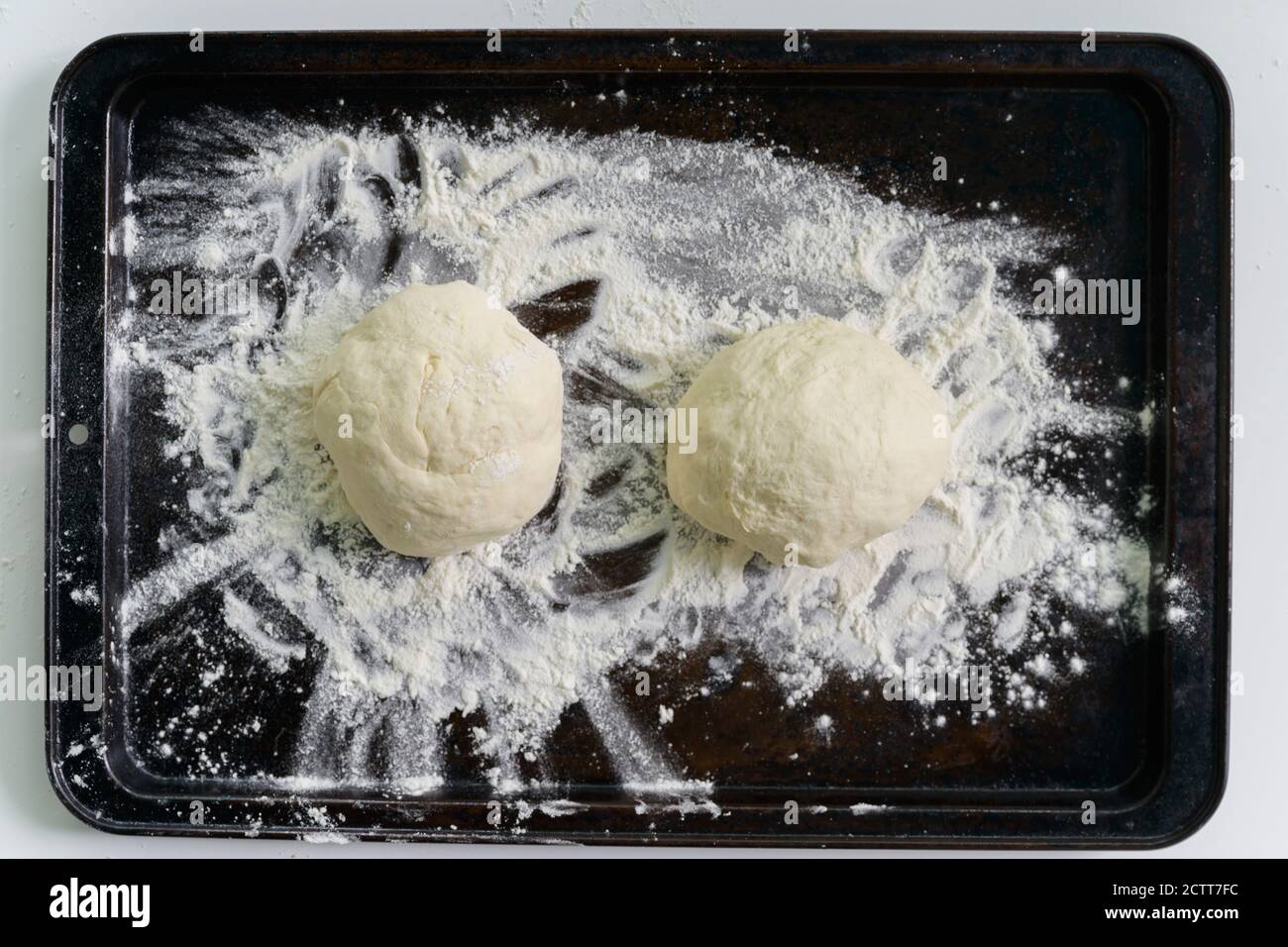 Raw dough hi-res stock photography and images - Alamy