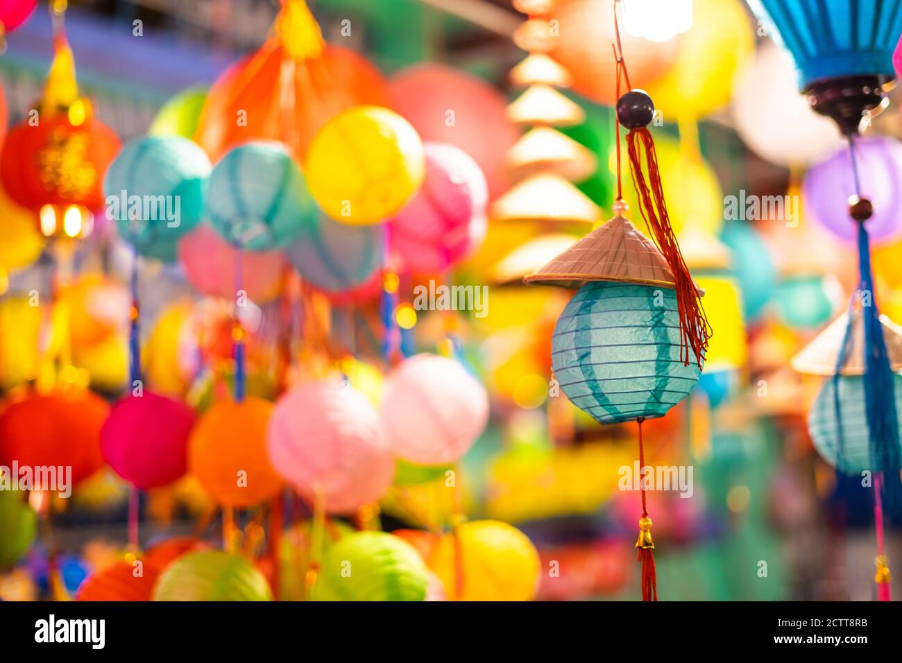 Chinese lantern hanging child hi-res stock photography and images - Alamy
