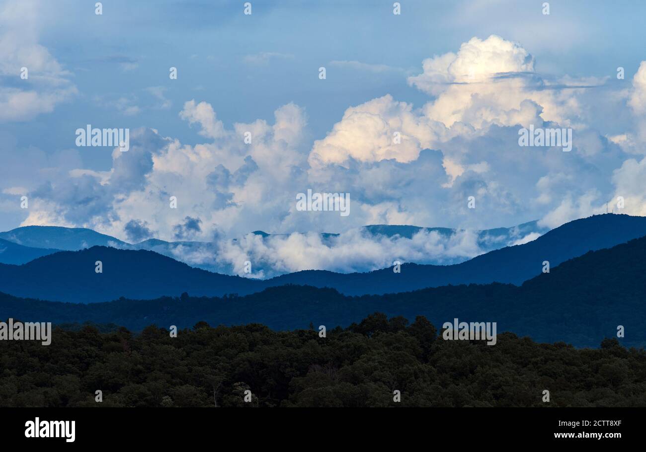 Blue ridge ga hi-res stock photography and images - Alamy
