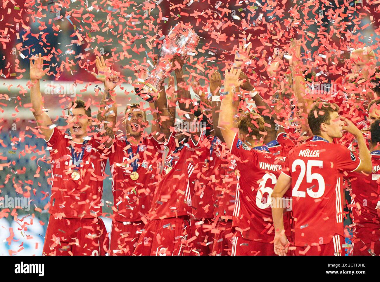 Neuer champions league trophy hi-res stock photography and images - Alamy