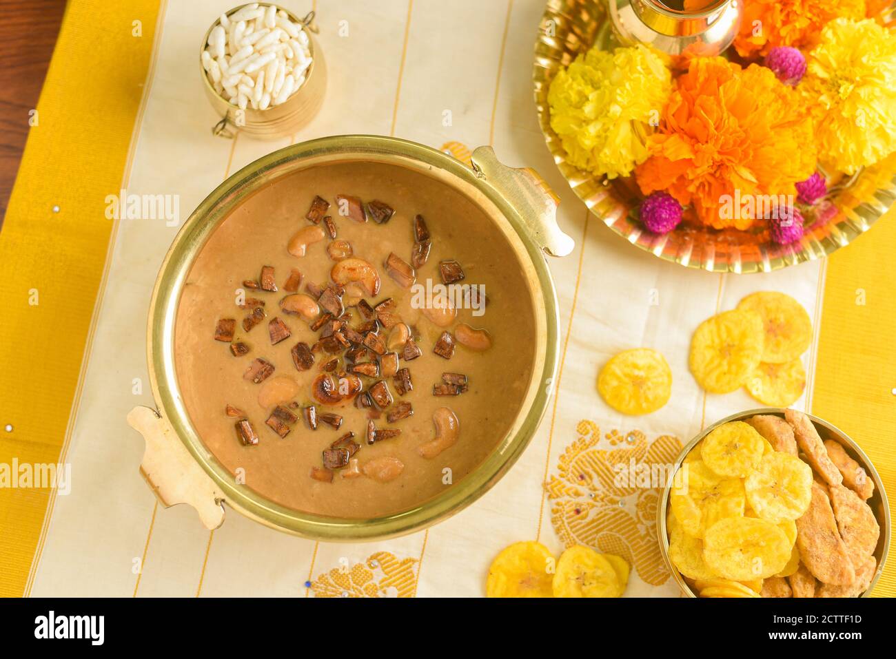 Sadhya plate hi-res stock photography and images - Alamy