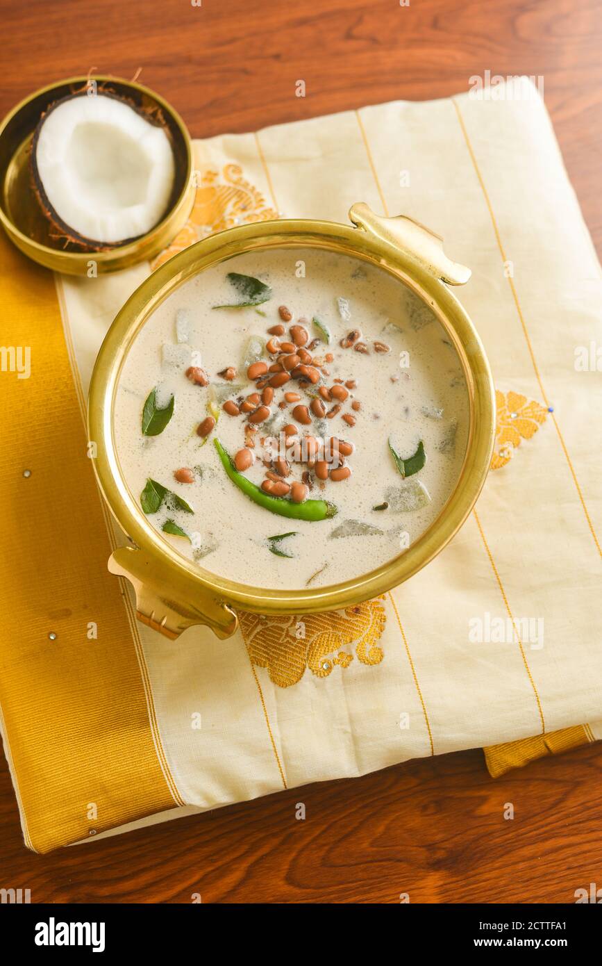 Onam Sadhya, Kerala vegetarian curry Olan a vegetable curry Kerala ...