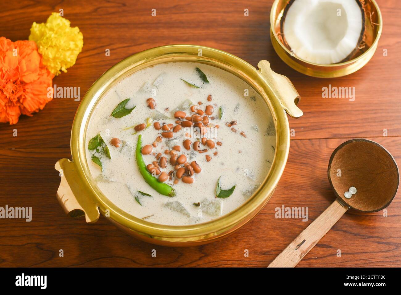 Onam Sadhya, Kerala vegetarian curry Olan a vegetable curry Kerala ...