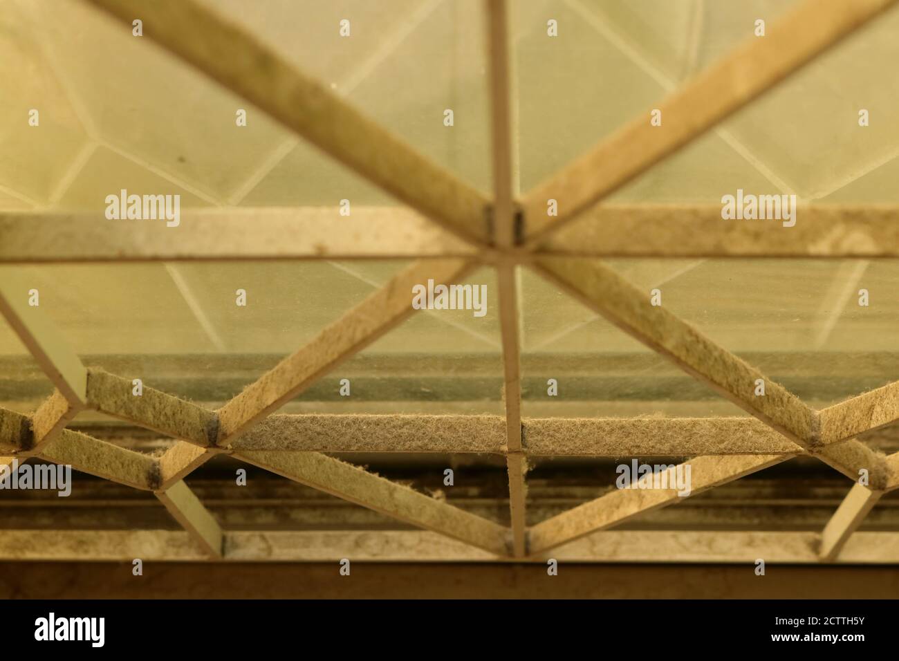 Wrought iron bar hi-res stock photography and images - Alamy