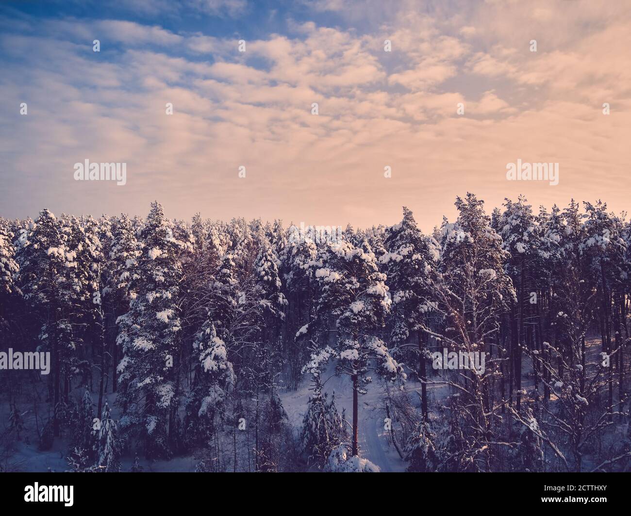 Dark blue snow background hi-res stock photography and images - Alamy