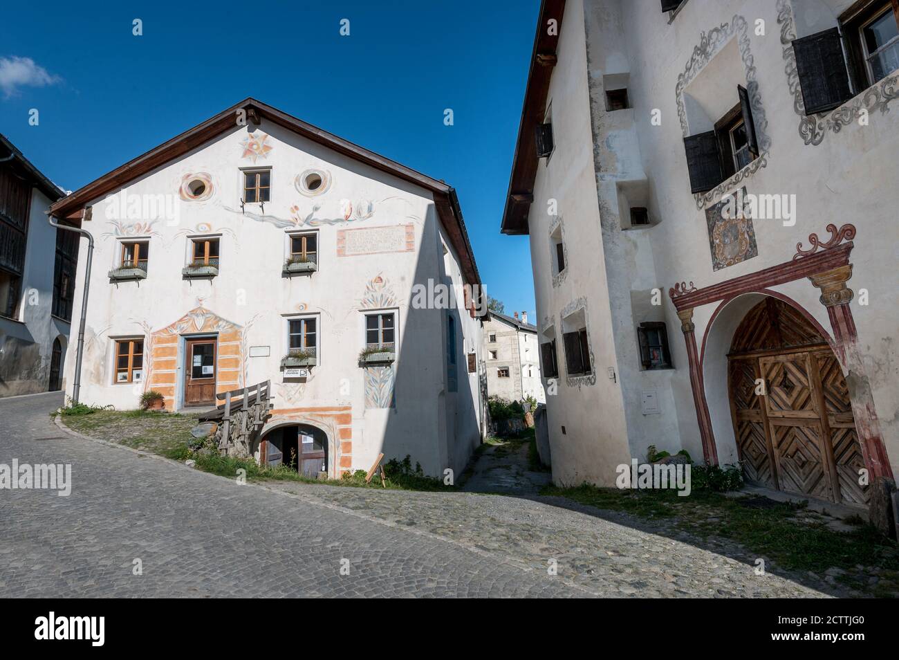 Engadin architecture hi-res stock photography and images - Alamy