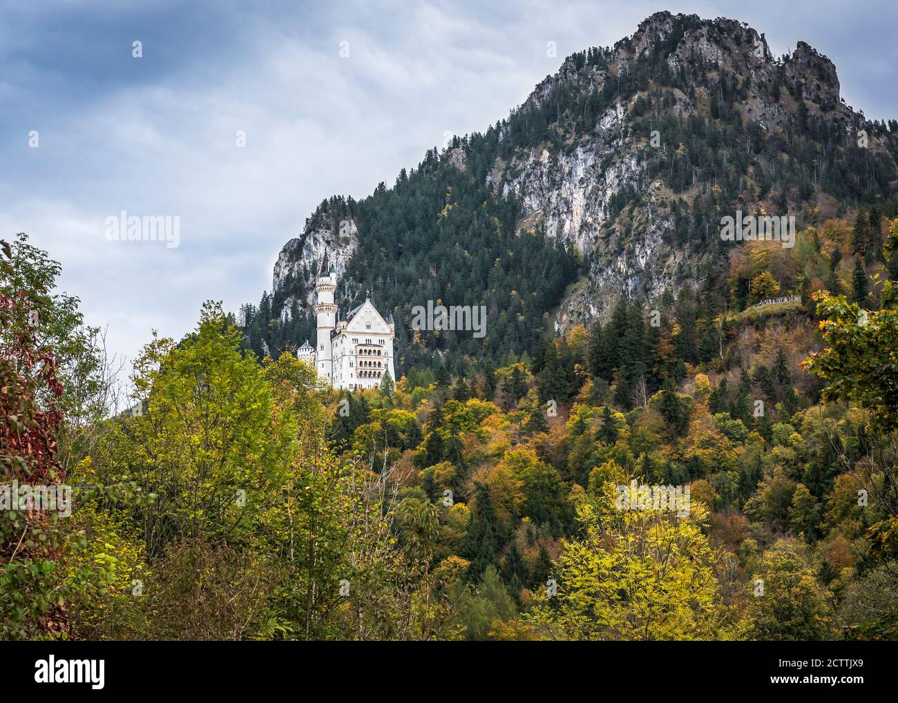 A view of Neuschwanstein castle of Bavarian King Ludvig II in autumn in ...