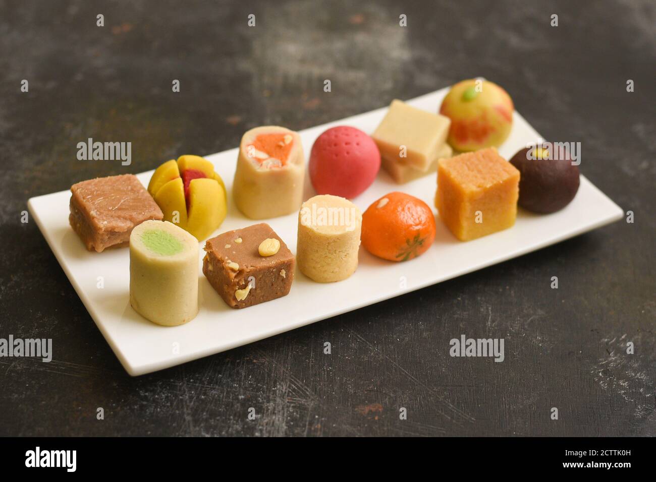 Indian sweets box hi-res stock photography and images - Alamy