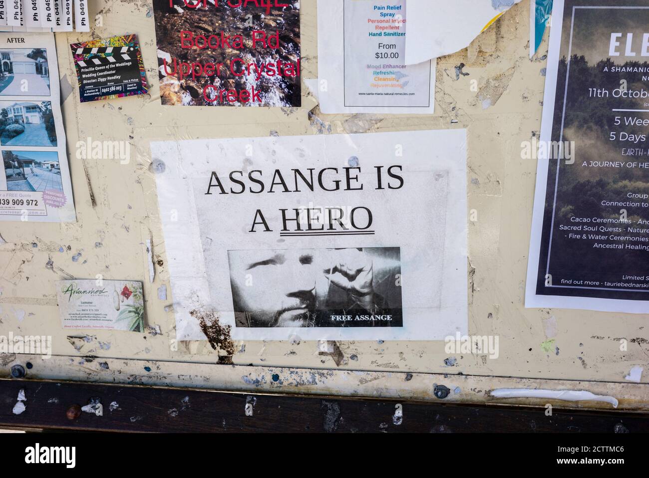 'Assange is a hero' poster on bus stop in murwillumbah in northern new ...
