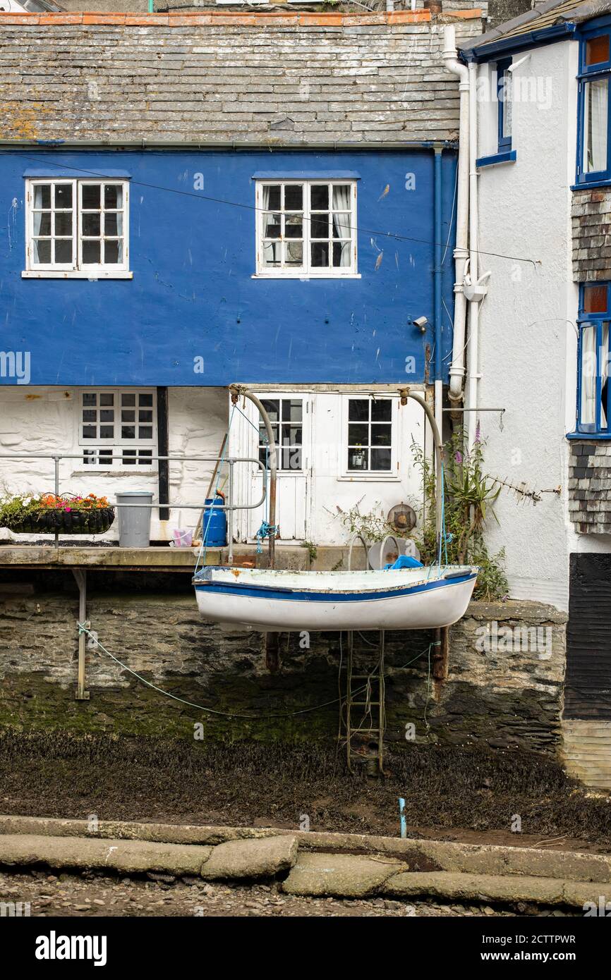 Cornwall Cottage Cliff High Resolution Stock Photography and Images - Alamy