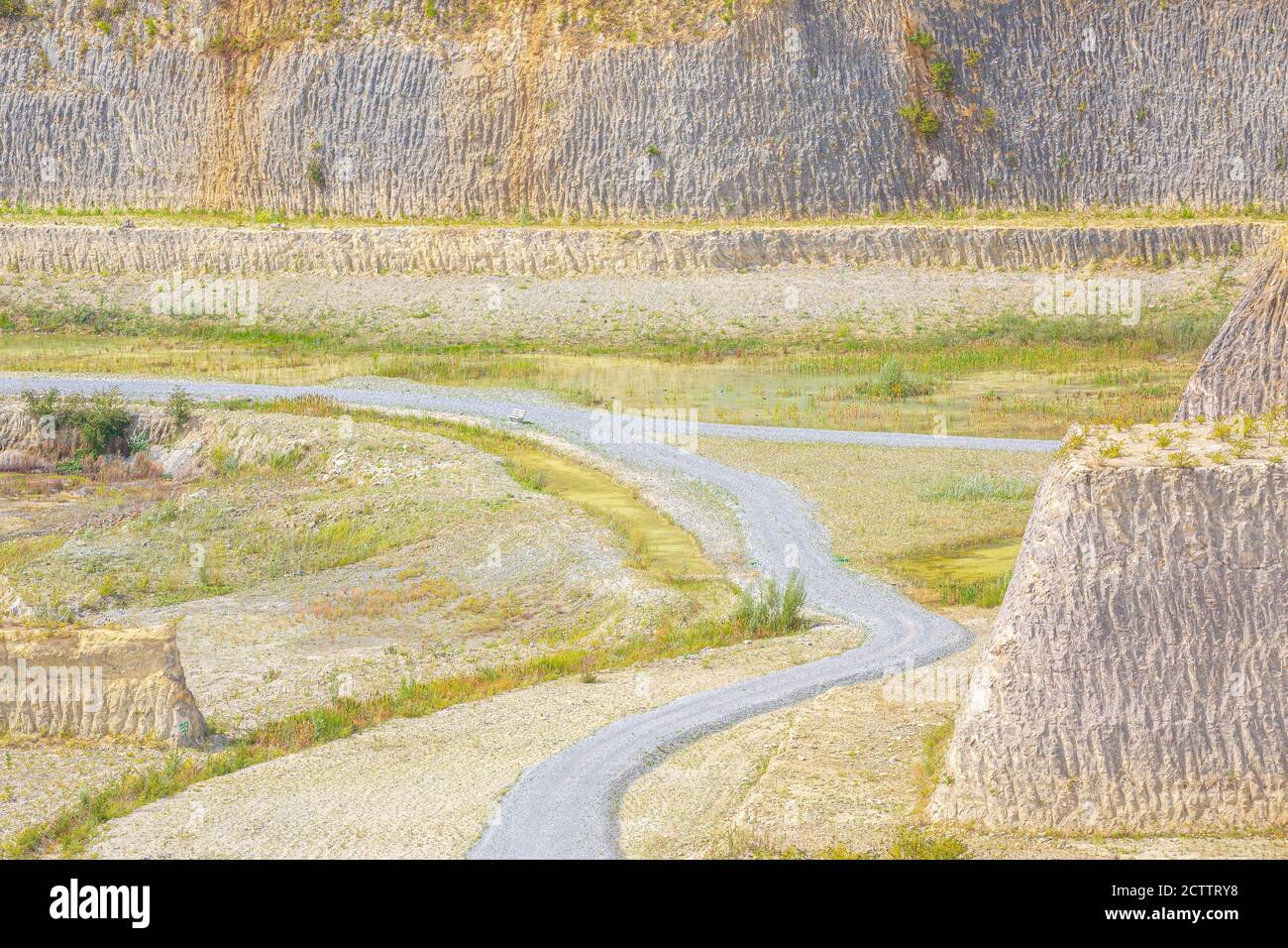 Closeup of a chalk and limestone quarry Stock Photo - Alamy