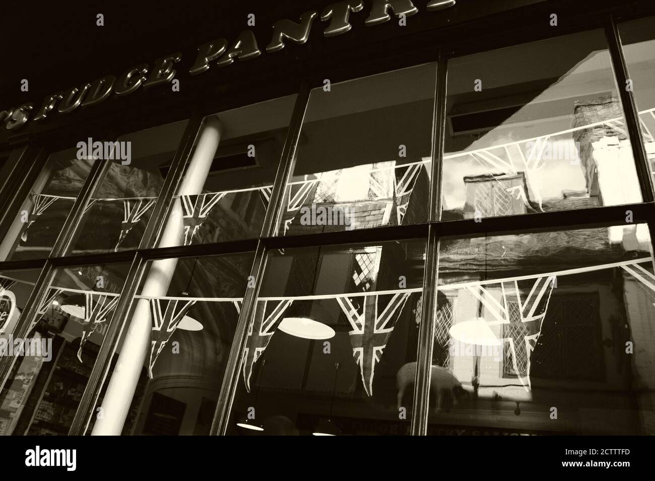 SALISBURY, UK - AUGUST 25, 2017: Fudge confectionery shop display ...