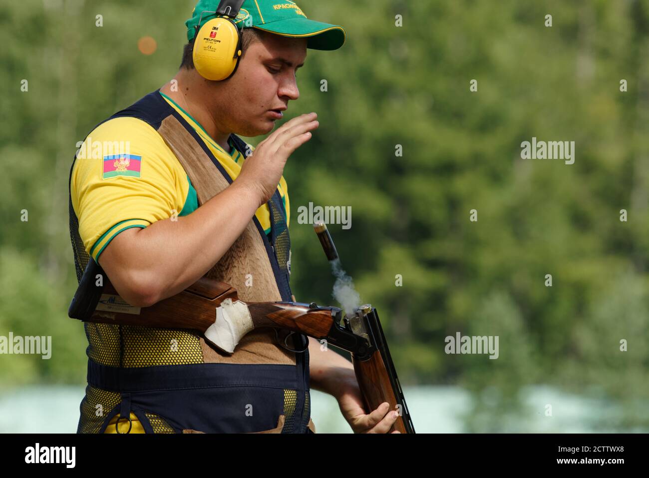 Clay Pigeon Shooting Trap High Resolution Stock Photography and Images ...