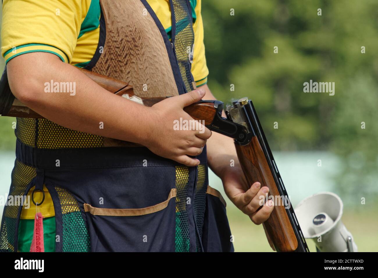 St. Petersburg, Russia - August 4, 2015: Unidentified athlete open ...