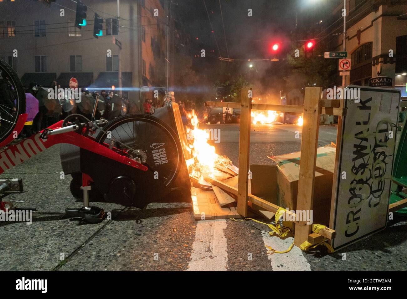 Say no police brutality hi-res stock photography and images - Alamy