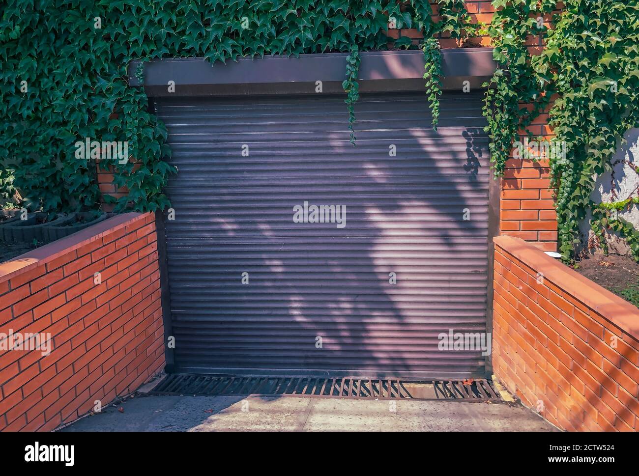 Home automatic hi-res stock photography and images - Alamy