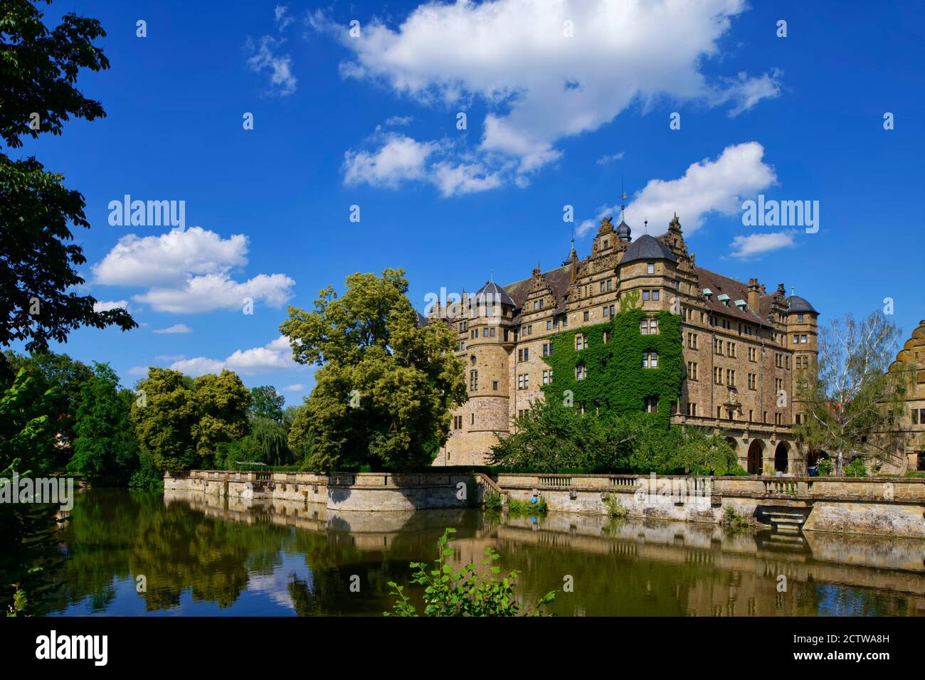 Castle neuenstein hohenlohe hi-res stock photography and images - Alamy