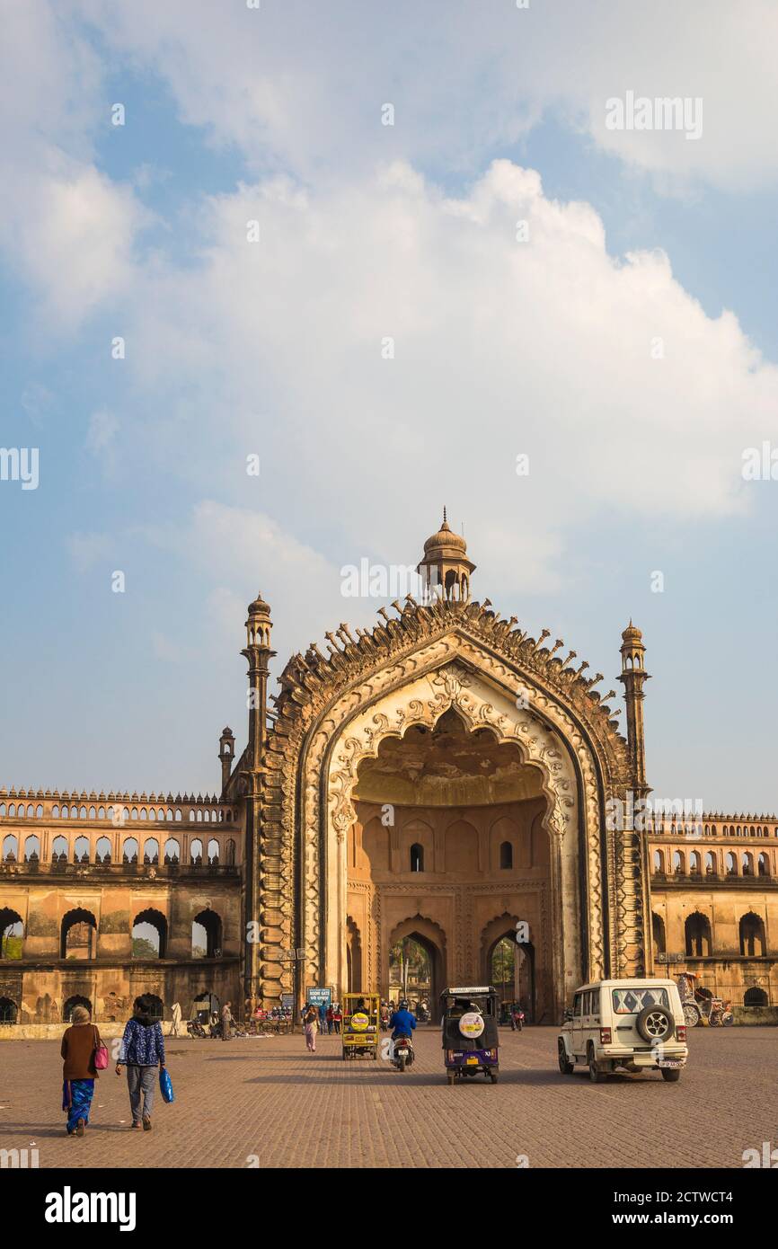 India, Uttar Pradesh, Lucknow, Rumi Darwaza Stock Photo - Alamy