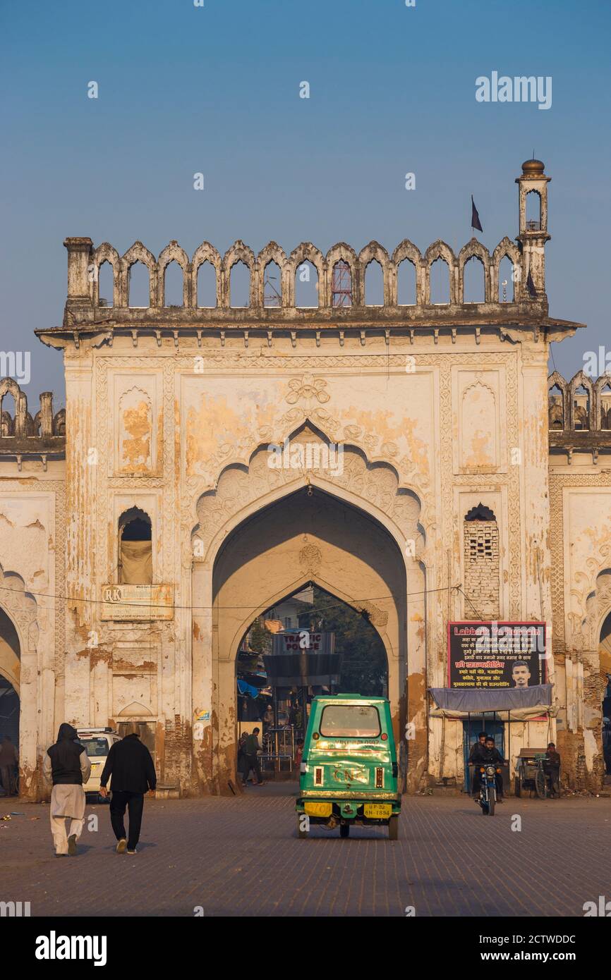 Lucknow city people hi-res stock photography and images - Alamy