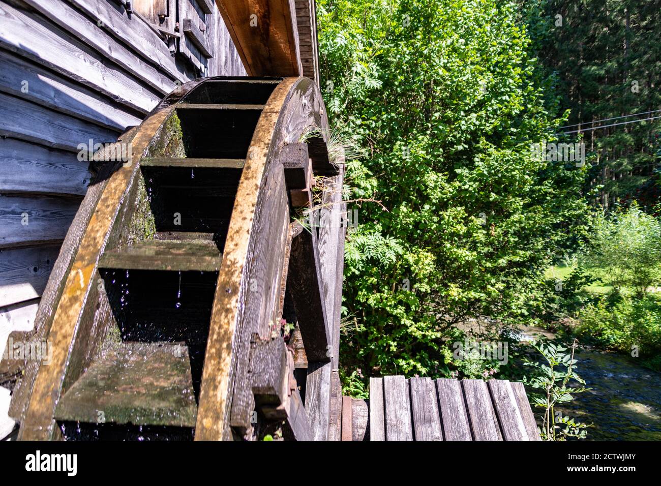 Wooden water turbine water flow hi-res stock photography and images - Alamy