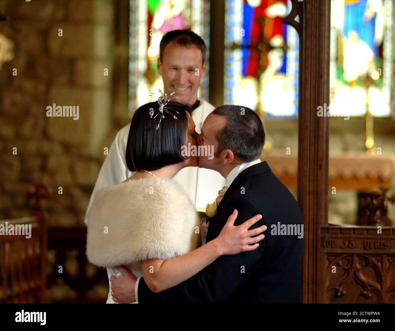Anglican wedding ceremony hi-res stock photography and images - Alamy