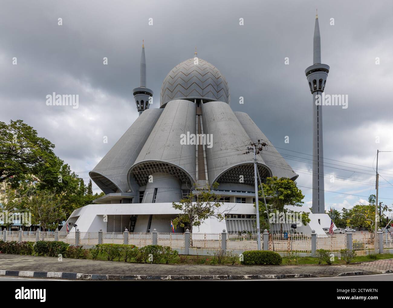 Labuan mosque malaysia hi-res stock photography and images - Alamy