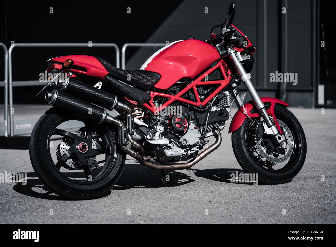 Fast red Italian Motorcycle parked Stock Photo - Alamy