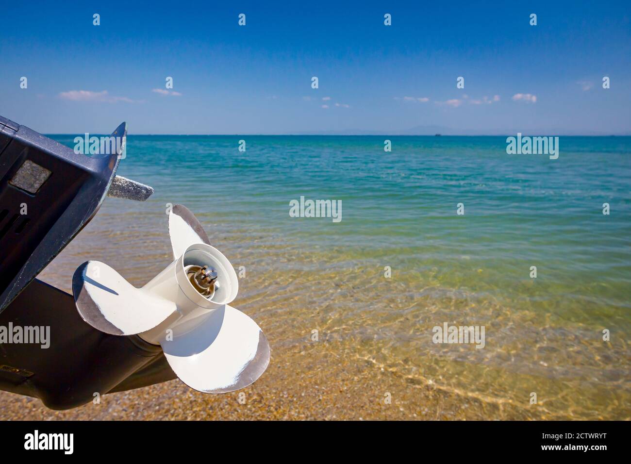 Open motorboat hi-res stock photography and images - Alamy