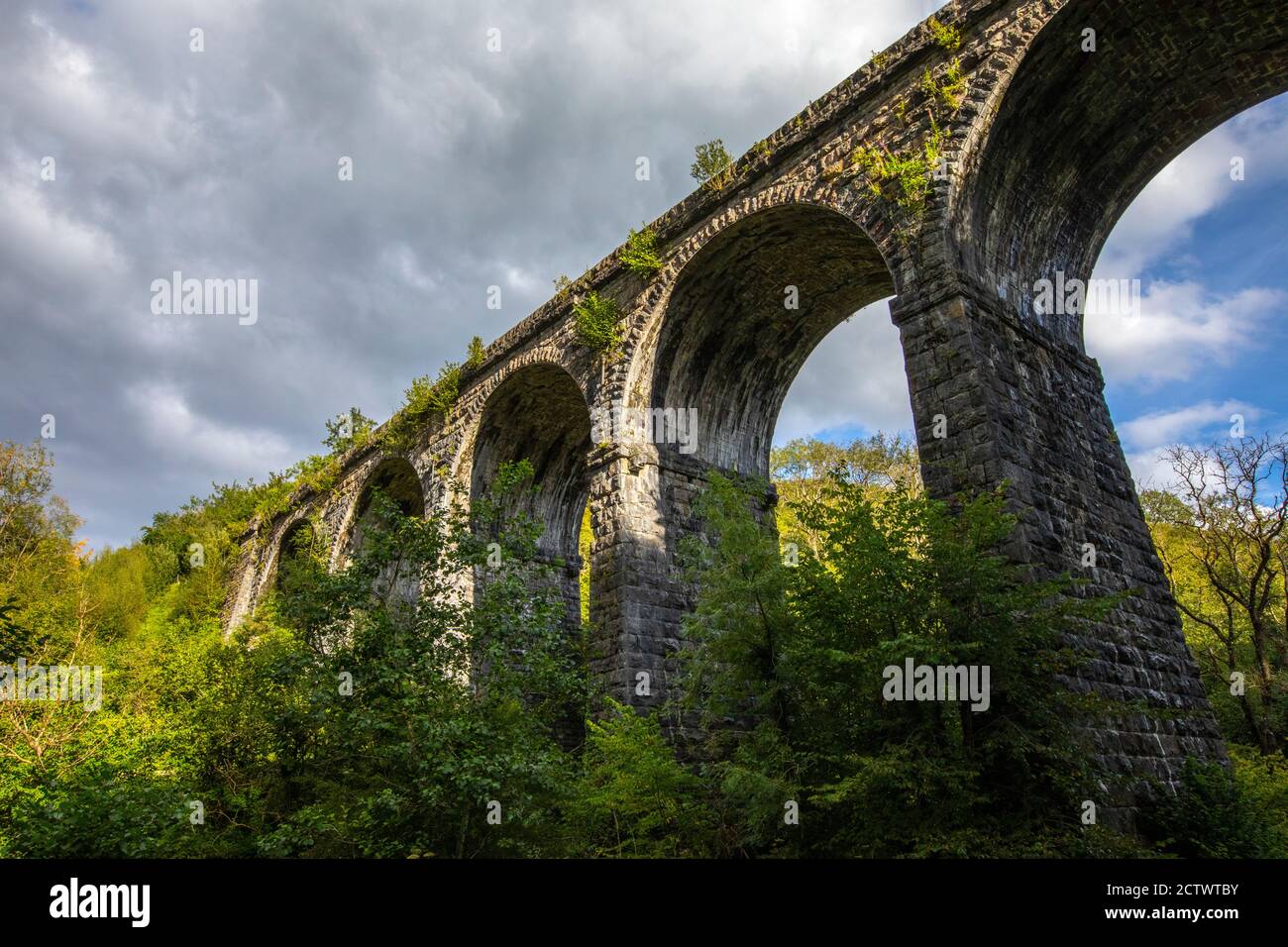 Viaduct south wales uk hi-res stock photography and images - Alamy